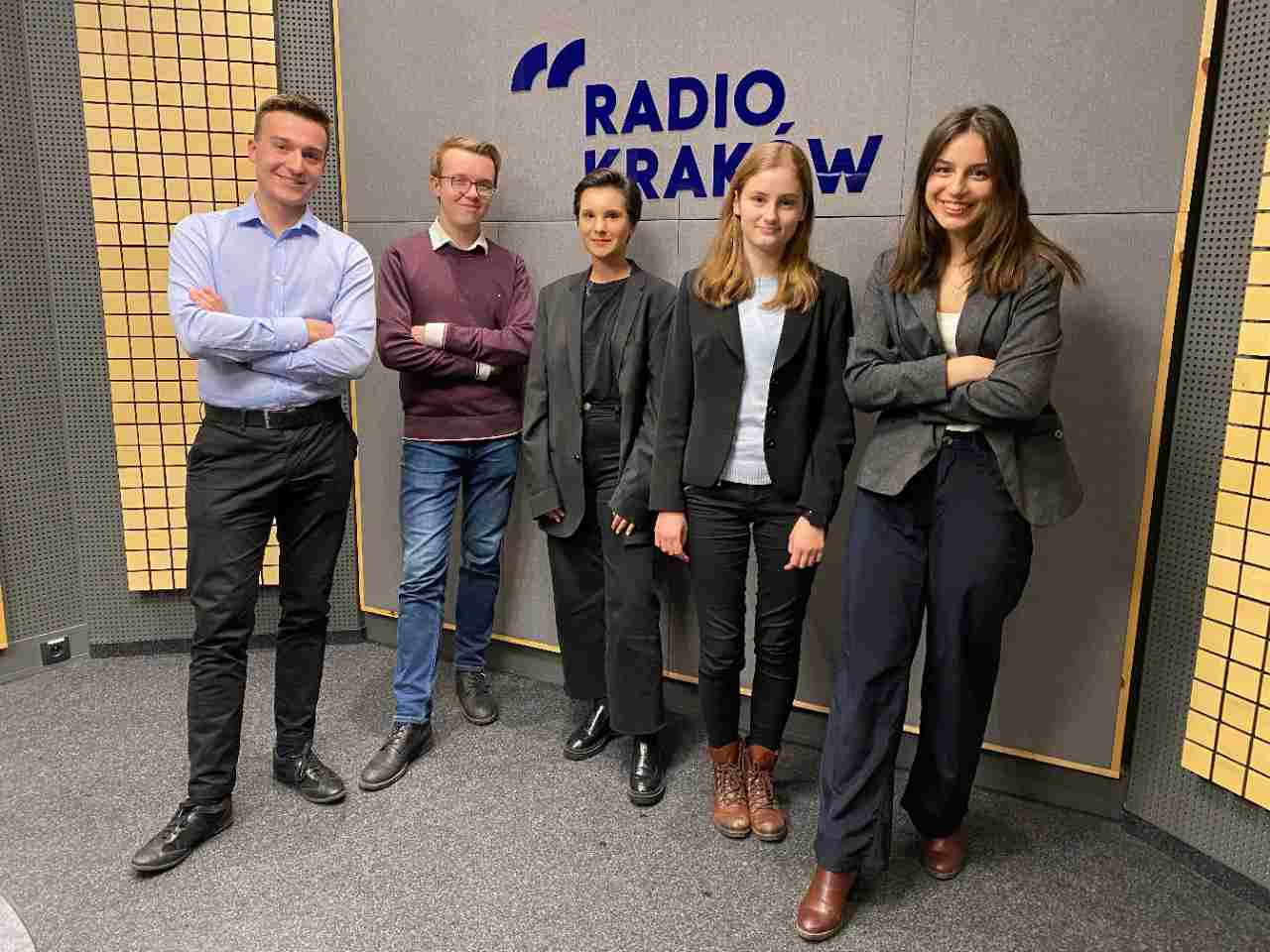 Organizatorzy 53. FMFT w Radio Kraków | II Liceum Ogólnokształcące